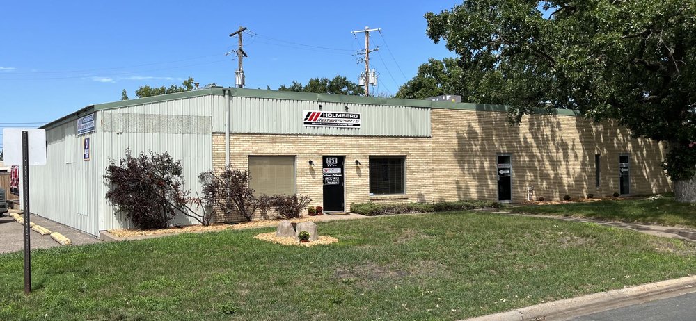 HOLMBERG MOTORSPORTS - Updated July 2025 - 51 77th Ave NE, Fridley ...