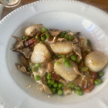 MATHEWS FOOD & DRINK - 1054 Photos & 628 Reviews - 351 Grove St, Jersey ...