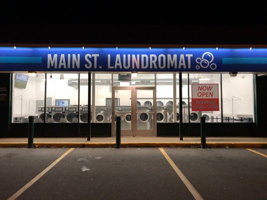 MAIN ST LAUNDROMAT - Updated January 2026 - 18 Photos - 780 Main St ...