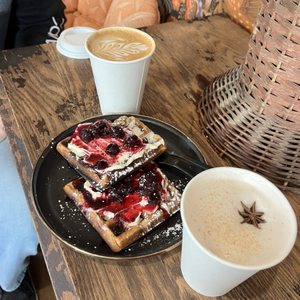 KOMPOUND CAFE - Updated August 2025 - 1429 Main St, Green Bay ...