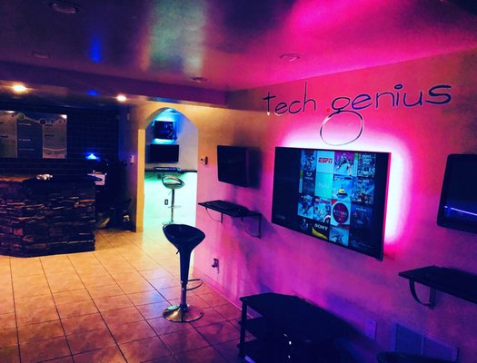 TECH GENIUS - Updated December 2025 - 20 Photos & 90 Reviews - 590 ...