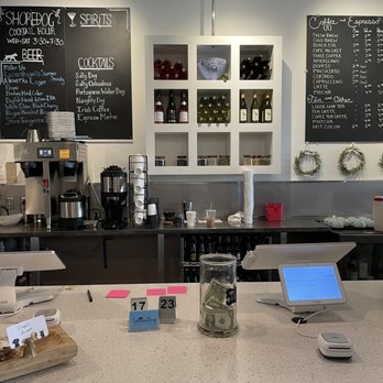 SHOREDOG CAFE - Updated June 2025 - 196 Photos & 98 Reviews - 435-B N ...