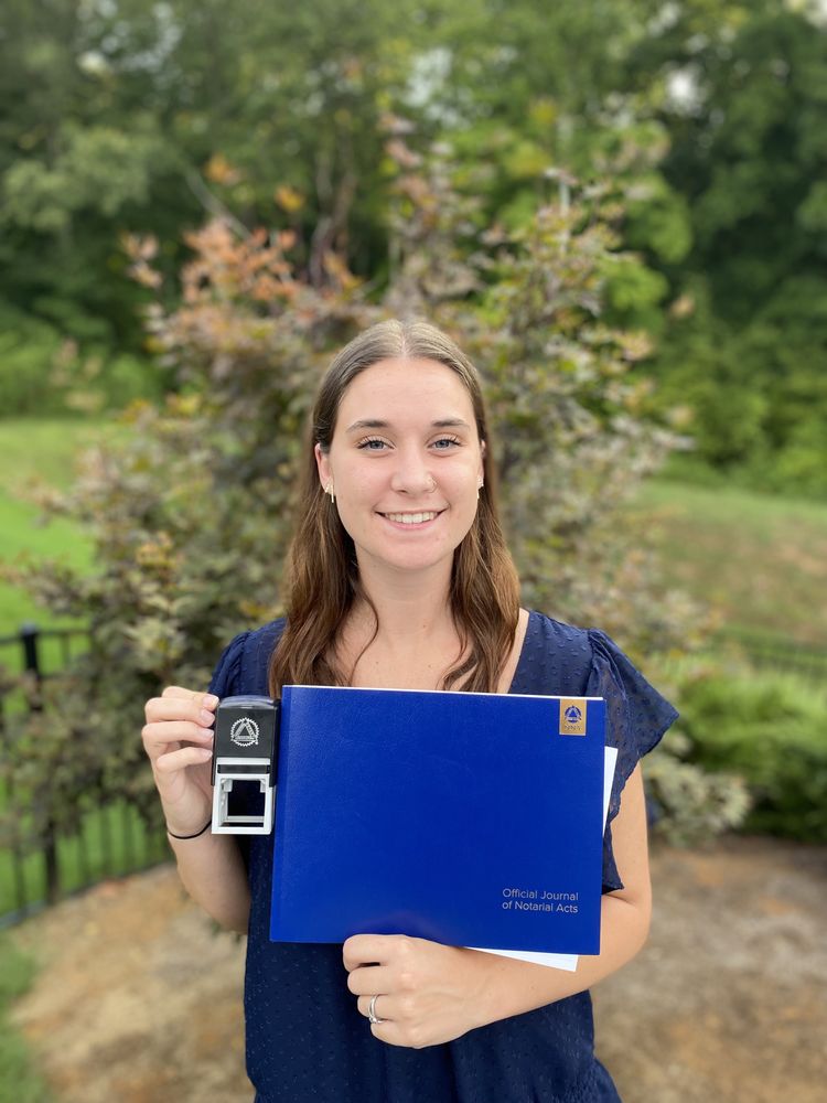 MOBILE NOTARY- ALEXA CHAPMAN - Fairview, Tennessee - Notaries - Phone ...