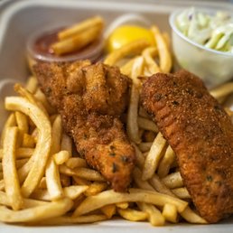 COCONUTS FISH CAFE - Updated October 2025 - 4006 Photos & 5466 Reviews ...