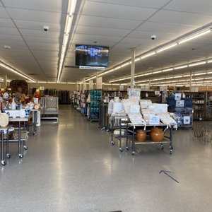 TUESDAY MORNING - 3111 S Harvard Ave, Tulsa, Oklahoma - Department ...