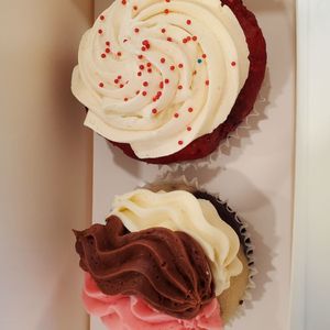 CRAVE CUPCAKES - Updated December 2025 - 86 Photos & 67 Reviews - 7929 ...