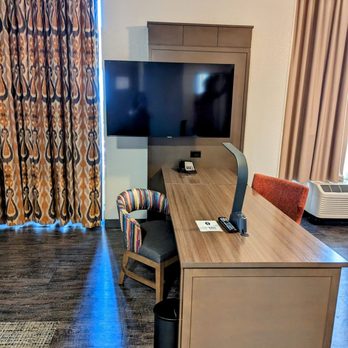 HAMPTON INN & SUITES AUSTIN @ THE UNIVERSITY/CAPITOL - Updated June ...