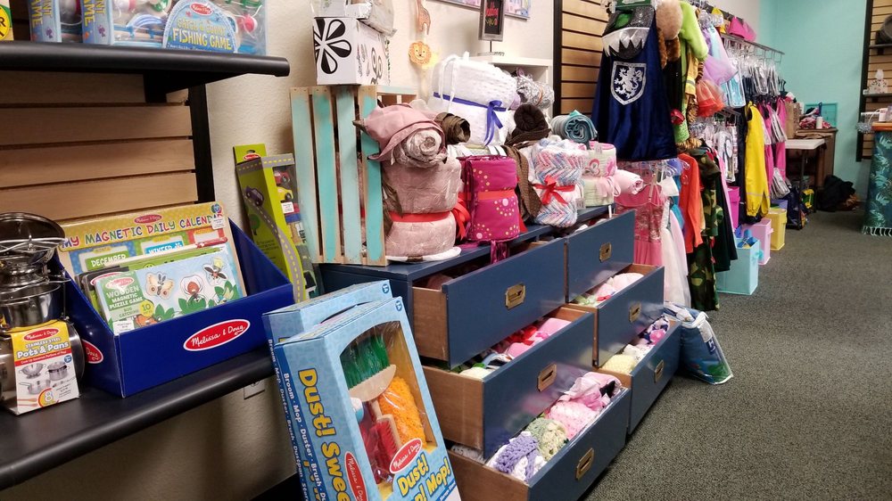 WHIPPER SNAPPERS - 61 Photos - 564 Gravenstein Hwy N, Sebastopol ...