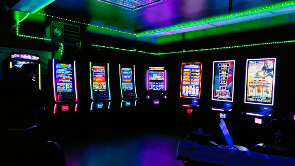 BEAVER DAM ARCADE - Updated August 2025 - 1505B Richmond Rd, Troy ...