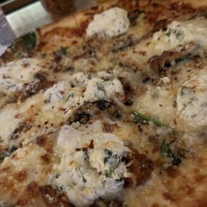 THE GATE HOUSE - 622 Photos & 596 Reviews - Burgers - 274 Goodman St N ...