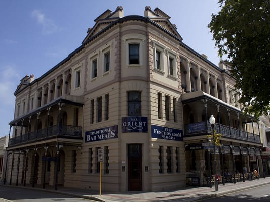 BAR ORIENT - Updated October 2025 - 19 Photos & 11 Reviews - 39 High St ...