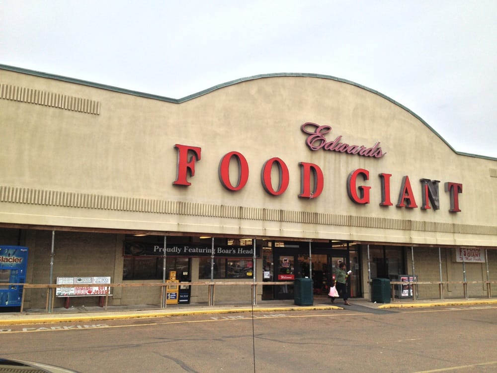 EDWARDS FOOD GIANT - Updated December 2025 - 2307 N Washington St ...