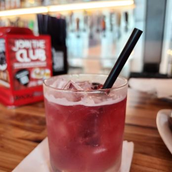 ROCK & BREWS - GRAPEVINE - Updated December 2025 - 304 Photos & 115 ...