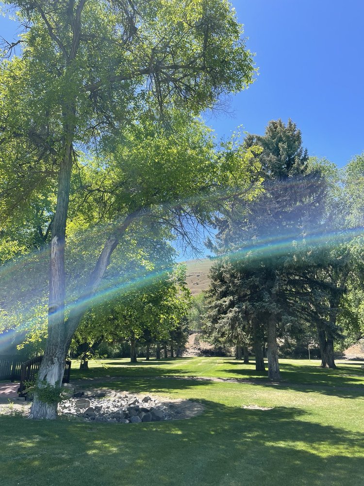 RIVERSIDE PLAYLAND PARK - Updated December 2025 - 19 Golf Course Rd ...