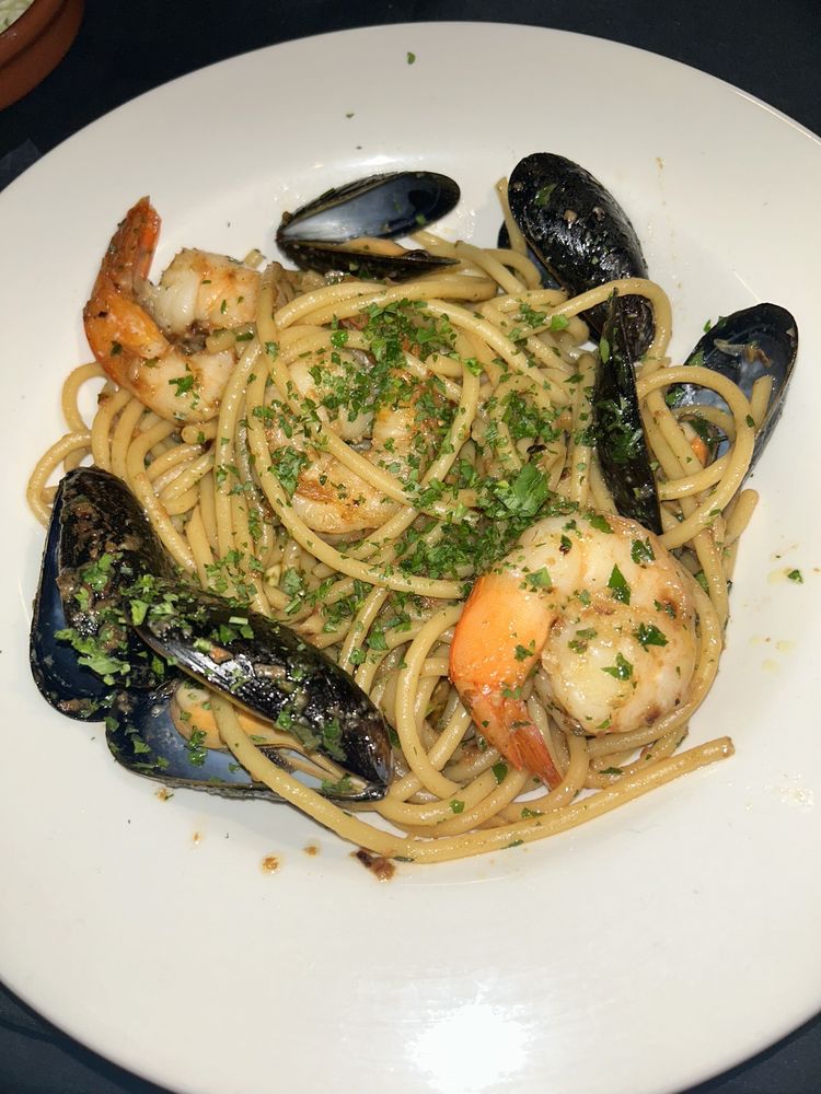 ST. THOMAS SOCIAL - Updated June 2024 - 25 Photos & 14 Reviews - 5304 ...