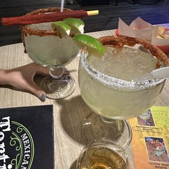TORTILLA INN - Updated June 2024 - 379 Photos & 425 Reviews - 18114 ...
