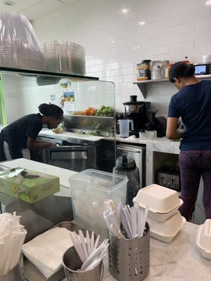 JOJO’S JUICE BAR AND GRILL - 57 Photos & 97 Reviews - 124 Brooklyn Ave ...