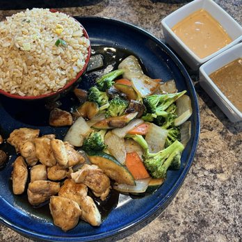 BLUEFIN - Updated March 2025 - 180 Photos & 69 Reviews - 615 Main St ...