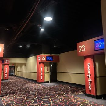 AMC SOUTH BARRINGTON 24 - Updated January 2026 - 75 Photos & 131 ...