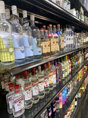 GATEWAY GROCERY & LIQUOR - Updated October 2025 - 29 Photos & 13 ...