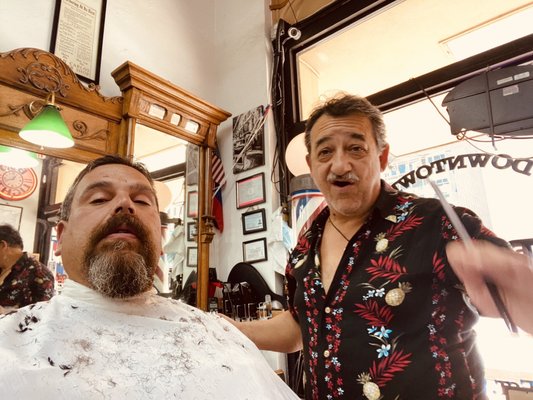 DOWNTOWN BARBER SHOP - Updated July 2024 - 48 Photos & 67 Reviews - 216 ...
