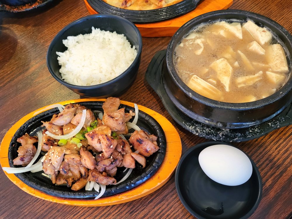 DOOBOO - Updated July 2025 - 271 Photos & 67 Reviews - 6907 Kingsway ...