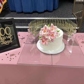 ELE MAKES CAKES - Updated September 2025 - 369 Photos & 149 Reviews ...