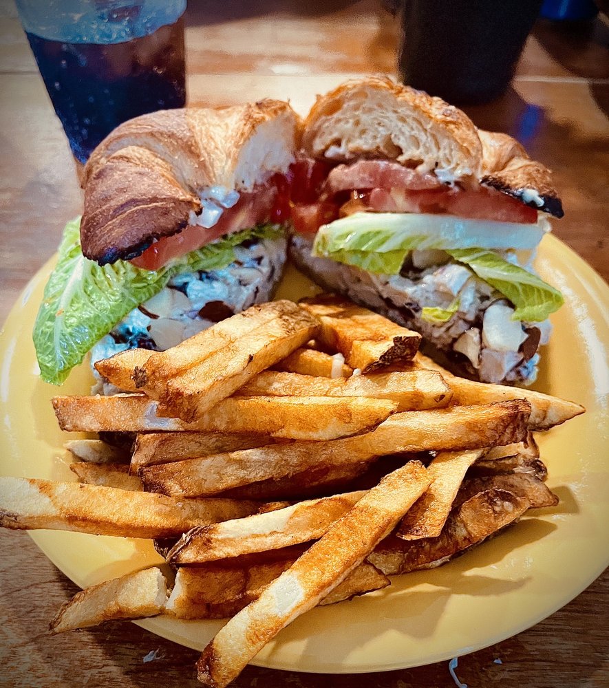 BACK ON TRACK CAFE - Updated June 2025 - 22 Photos - 2 Railroad St ...