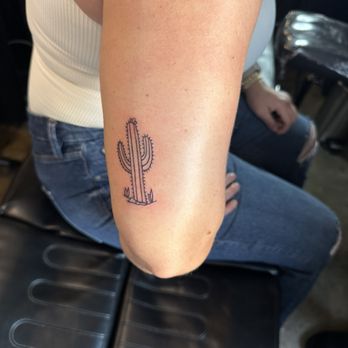 KUSTOM THRILLS TATTOO - Updated May 2026 - 79 Photos & 109 Reviews ...