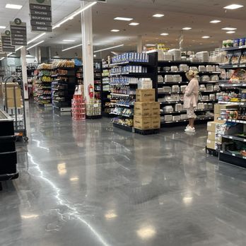 KC MARKET - Updated November 2024 - 24 Photos - 3775 Woolbright Rd ...