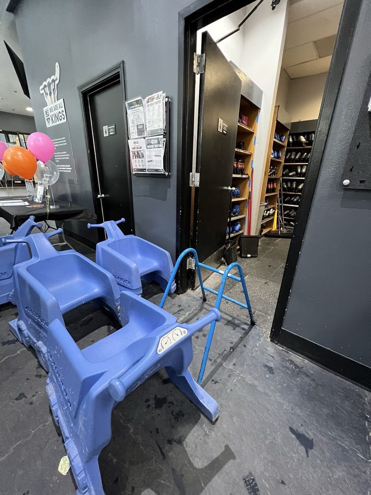 LA KINGS ICE - Updated December 2025 - 31 Photos & 10 Reviews - 550 ...