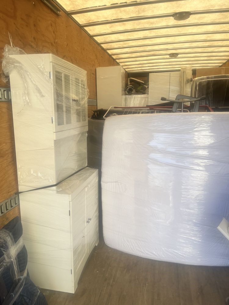 PROACTIVE MOVERS - Updated December 2025 - 14 Photos - 287 Deerhurst Drive, Brampton, Ontario ...