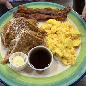 WILD BERRY CAFE NAPLES - Updated May 2024 - 23 Photos - 1100 Commercial ...