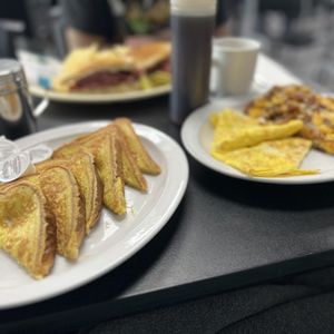 SPEAR RIDGE CAFE - Updated January 2026 - 14 Reviews - 11990 Mitch Dr ...