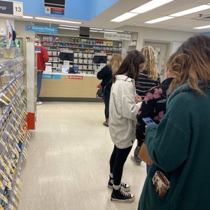 WALGREENS - Updated November 2024 - 78 Reviews - 800 Devon Ave, Park ...