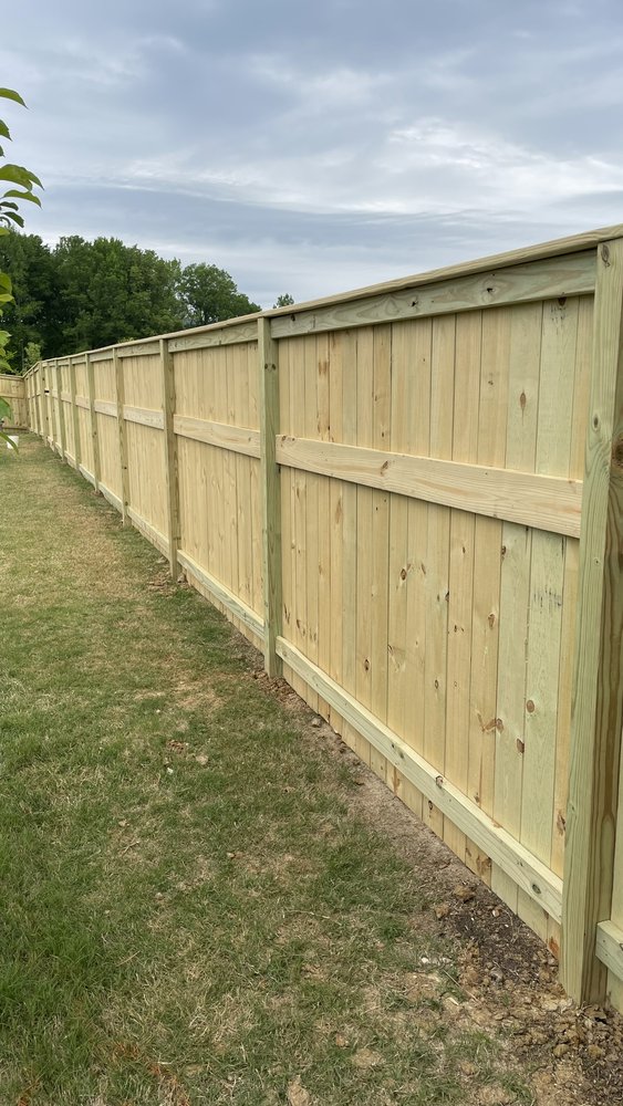 B&B FENCE - Updated February 2025 - 32 Photos - Huntsville, Alabama ...