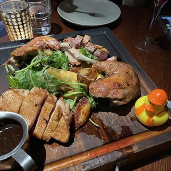 THE DUCK INN - Updated October 2024 - 1242 Photos & 622 Reviews - 2701 ...