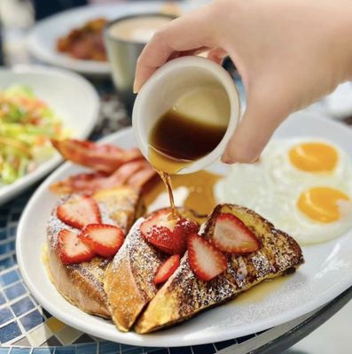 LAZY DAISY - MAR VISTA - 26 Photos & 13 Reviews - 11677 National Blvd ...