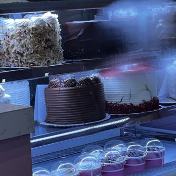 KEIK BAKESHOP - Updated November 2024 - 157 Photos & 31 Reviews - 11033 ...