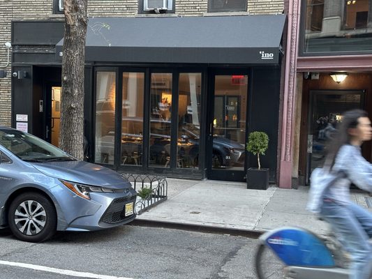 INO - Updated December 2025 - 16 Photos - 31 E 20th St, New York, New ...