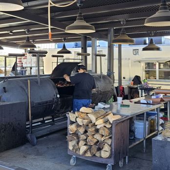 BASHFUL BANDIT BARBECUE - Updated September 2024 - 197 Photos & 107 ...