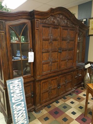 FURNITURE COTTAGE - Updated December 2025 - 10 Photos - 2345 Southern ...