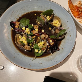 DISTRICT TABLE AND BAR - Updated January 2026 - 663 Photos & 631 ...