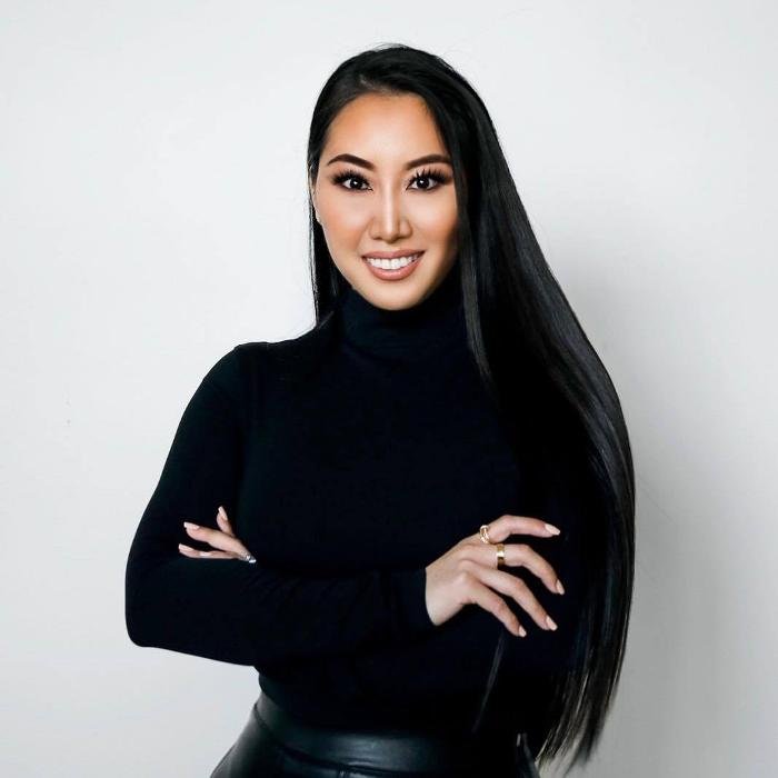 LISA OM - Updated October 2024 - 245 NE 14th St, Miami, Florida ...