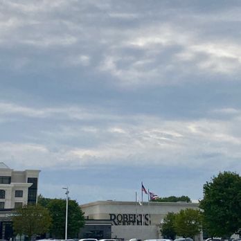 ROBERTS CENTRE - Updated October 2025 - 10 Photos - 123 Gano Rd ...