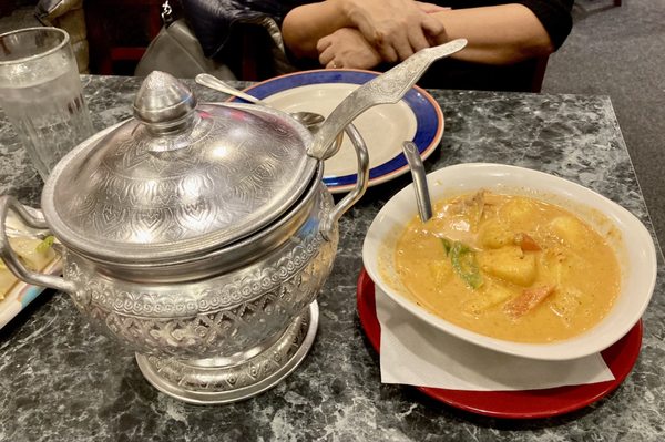 RUBY OF SIAM - 156 Photos & 268 Reviews - 9420 Skokie Blvd, Skokie ...