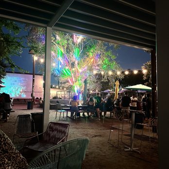 AXELRAD - Updated February 2025 - 1155 Photos & 1258 Reviews - 1517 ...