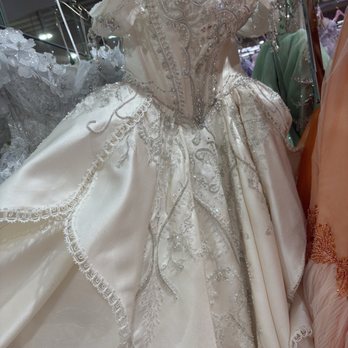 MODA 2000 - Updated September 2025 - 410 Photos & 230 Reviews - 845 N ...