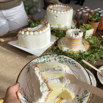 VAVA DESIGNER CAKES - Updated October 2025 - 63 Photos & 10 Reviews ...