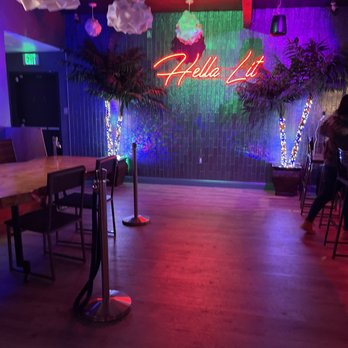 LIT LOUNGE - Updated October 2025 - 27 Photos & 32 Reviews - 15325 ...